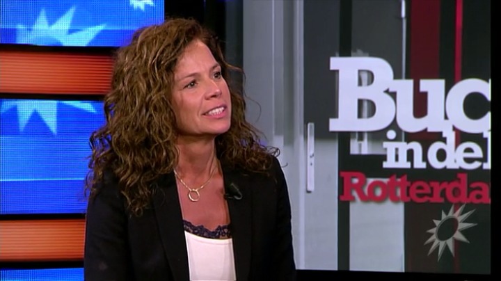 Ria Valk, Rudolph van Veen en Nicole Buch te gast in TinekeShow