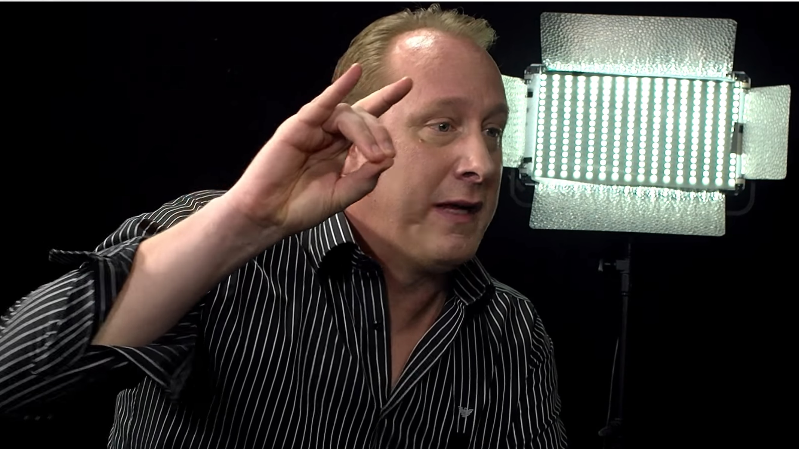 Journalist Bart Schut: 'NOS liegt tegen de kijker'