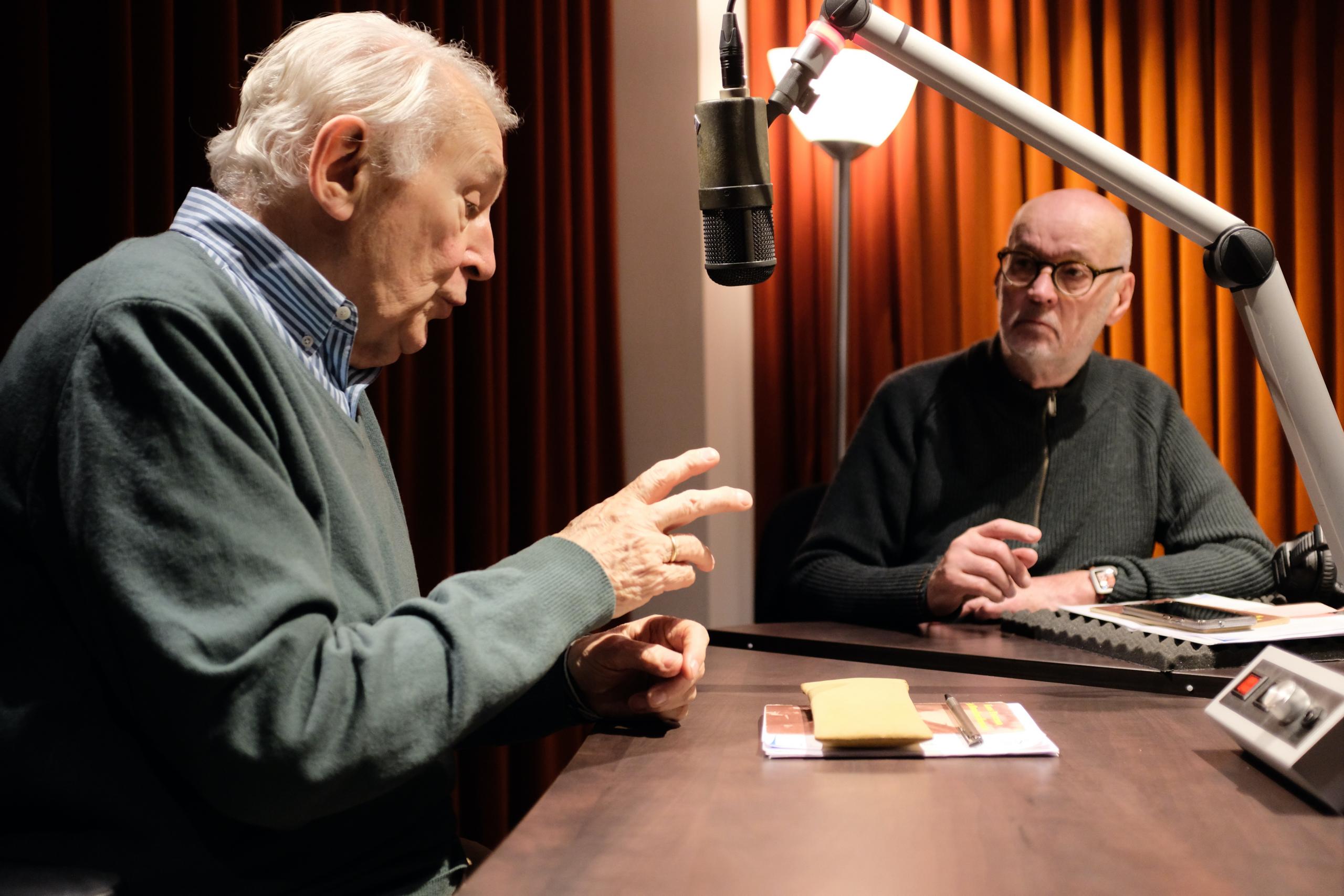 Koos Postema maakt podcast over het bombardement op Rotterdam ...