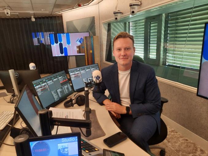 Sam Hagens nieuwe presentator van PowNed radioprogramma 'Goed ...