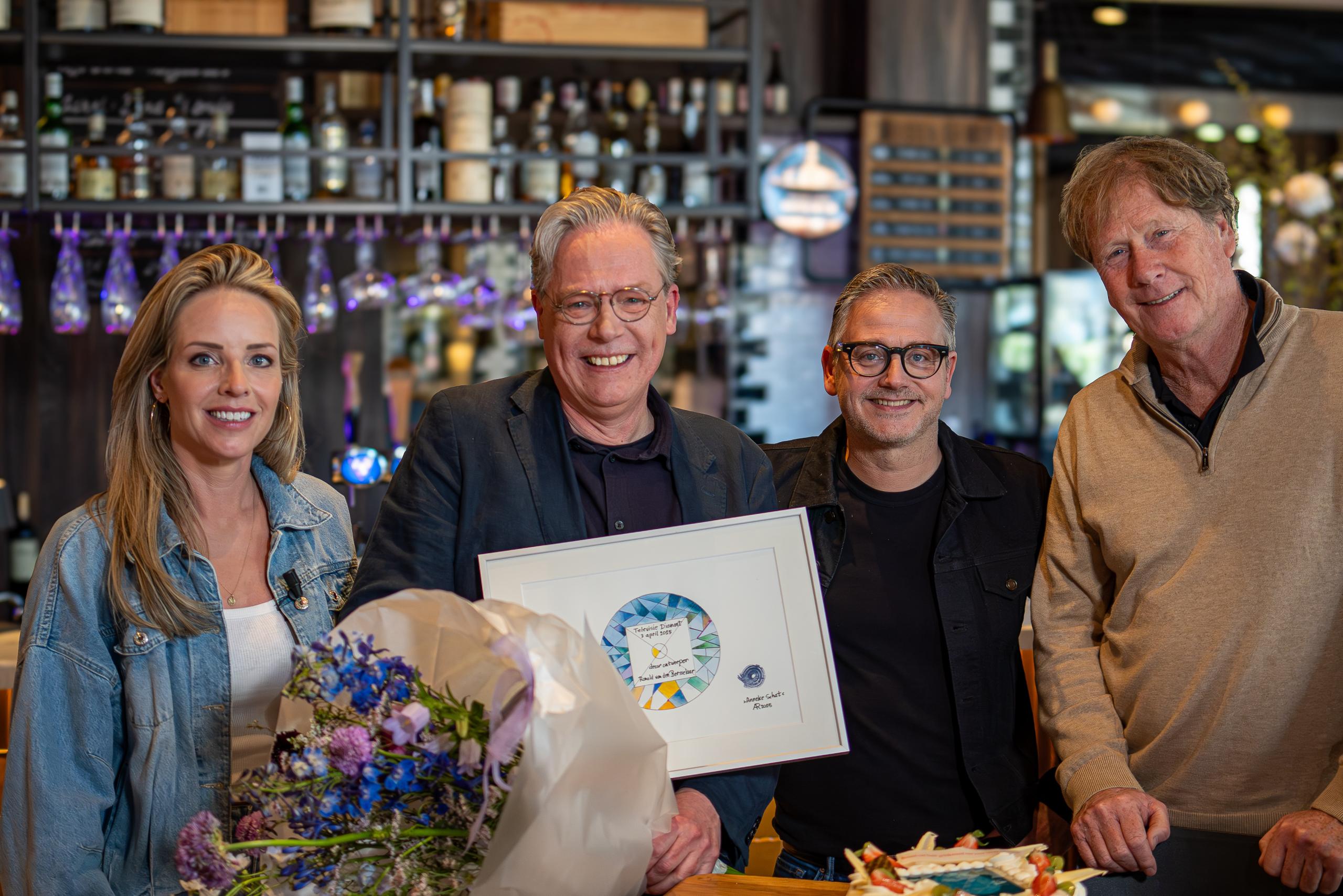 Ronald van den Bersselaar krijgt de 19e Media Diamant - Spreekbuis.nl