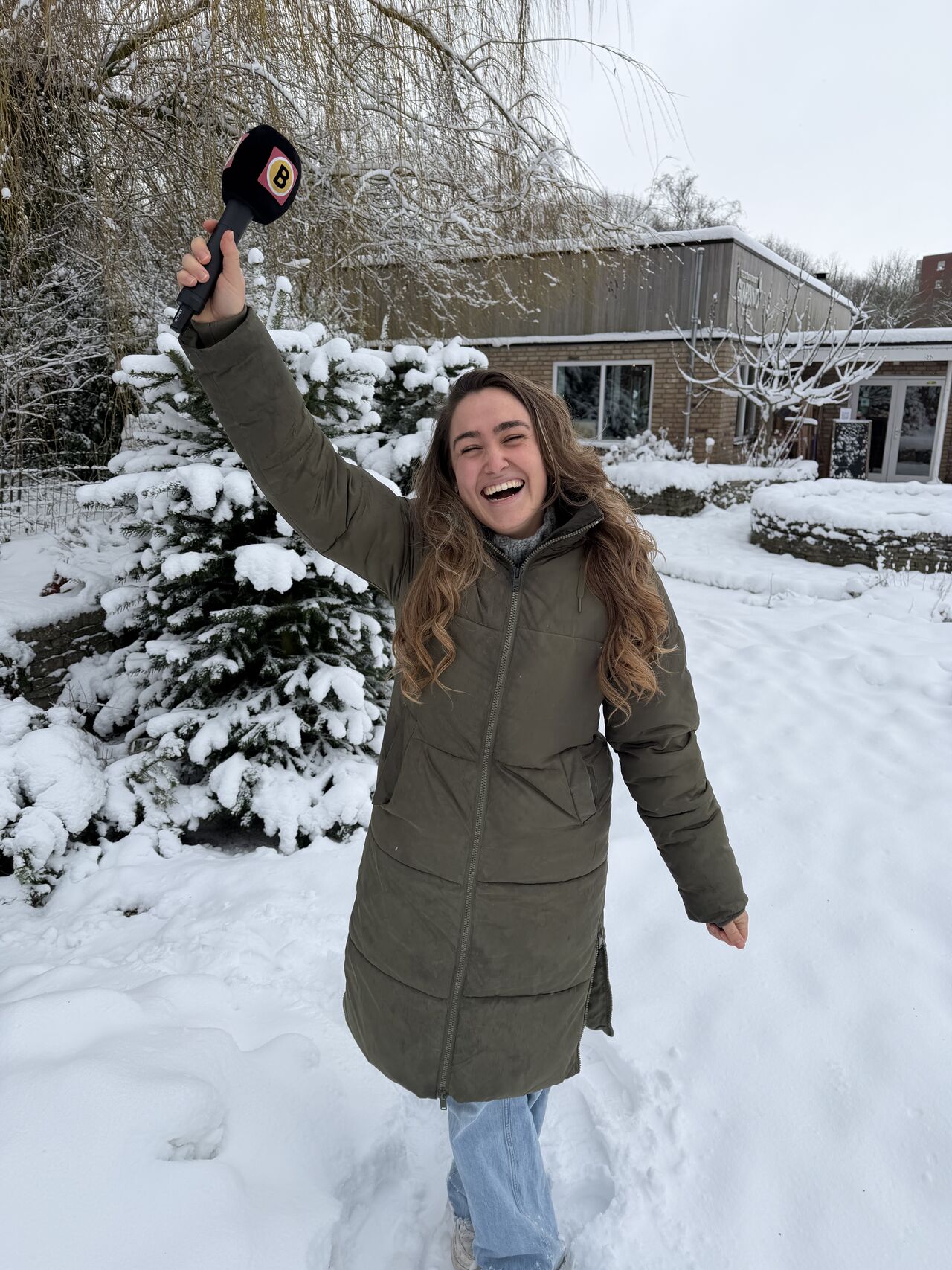 Foodblogger Manon van Happen krijgt eigen snackprogramma op Omroep ...